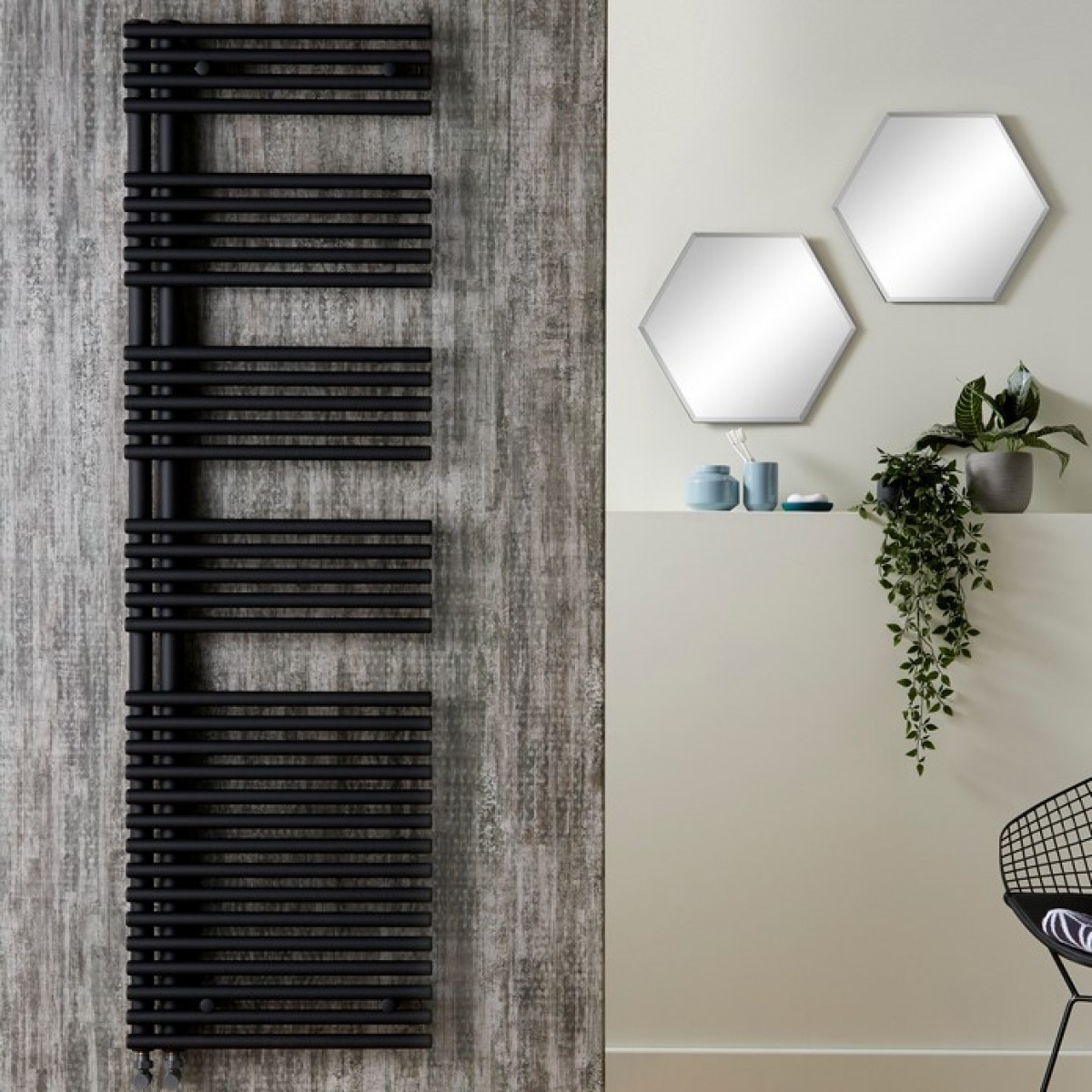 Redroom Omnia Matt Black 1681x496mm Towel Radiator Right Hand